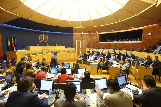 Assembleia custa 13,6 milhões por ano